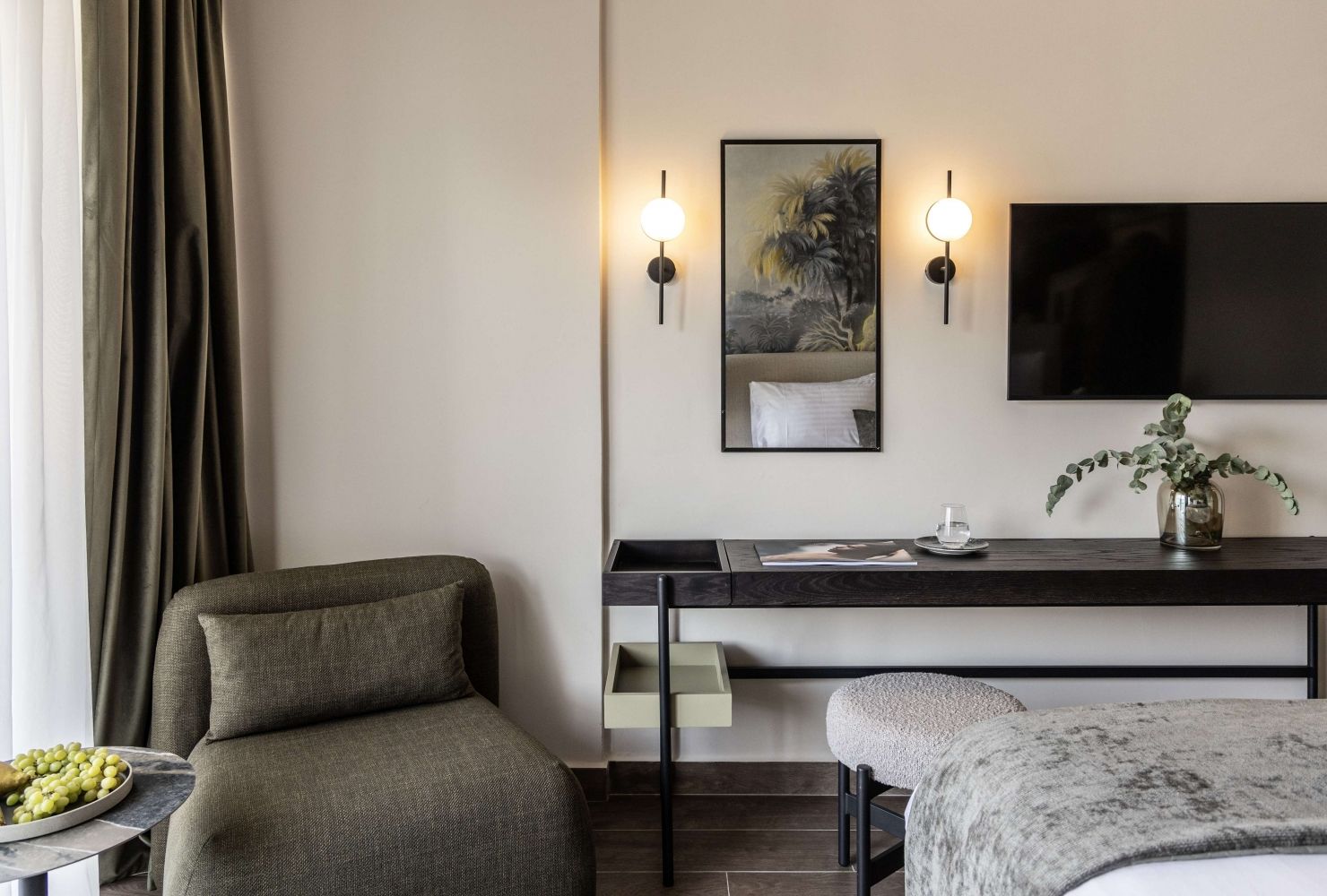 Cali Resort & Spa | Luxury Hotel in Paphos, Cyprus | Rooms & Suites